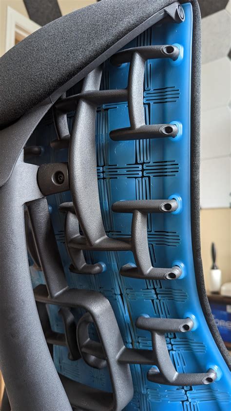Herman Miller Embody x Logitech - is this normal? : r/hermanmiller