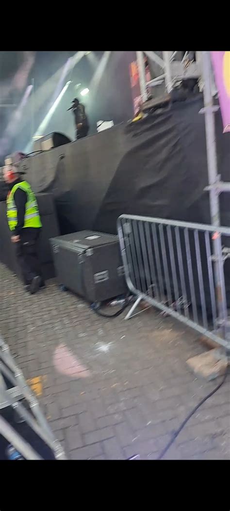 P Money Joins Jme On Stage As A Surprise Guest In Dublin Rjme