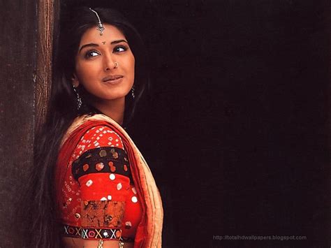 Hd Wallpapers Hd Wallpapers And High Definition Hd Quality Desktop Wallpapers Sonali Bendre Hd