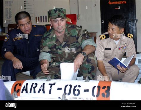 Us Navy Mineman 1st Class Assigned To Mobile Mine Assembly Unit Ten