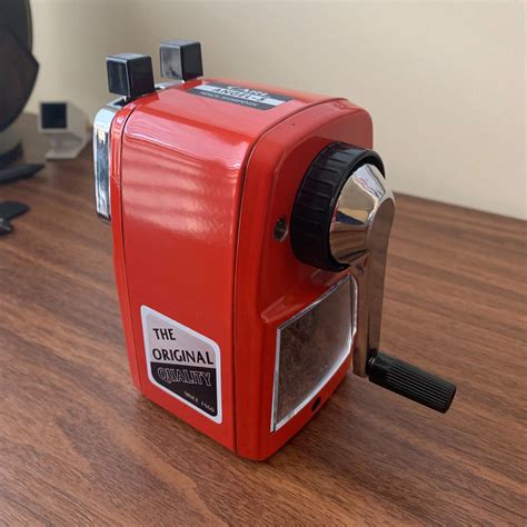 Desktop Tools Carl Angel 5 Pencil Sharpener — The Gentleman Stationer