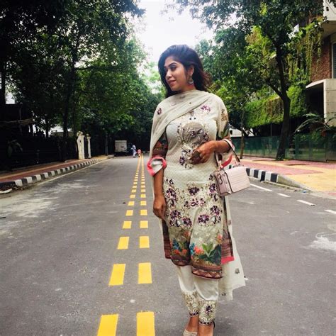 Anyone Got Anything Of Her Scrolller