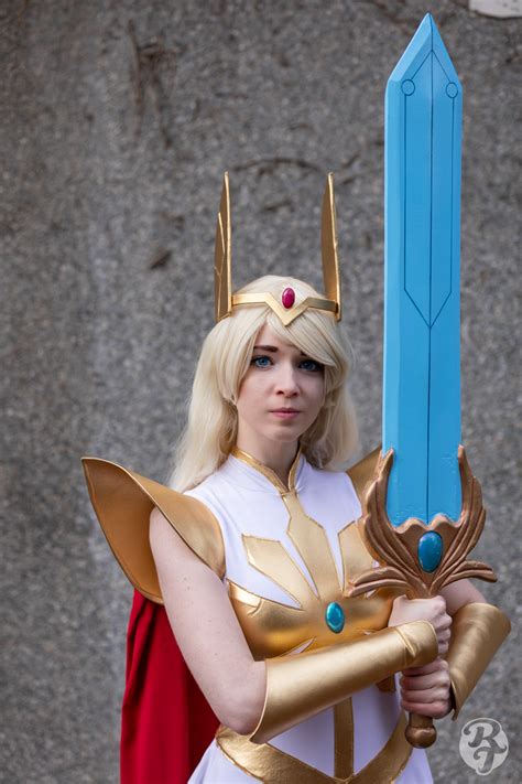 We Must Be Strong She Ra And Mermista Cosplay Randomtuesday