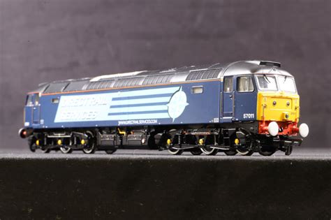 Bachmann Oo 32 754 Class 570 Loco 57011 Drs Clark Railworks