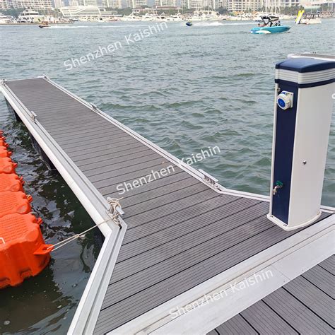 500mm Freeboard Marine Floating Dock Yacht Berth Floating Pontoon