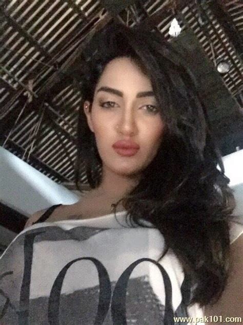 Gallery Models Female Mathira Mohammad Mathira Mohammad