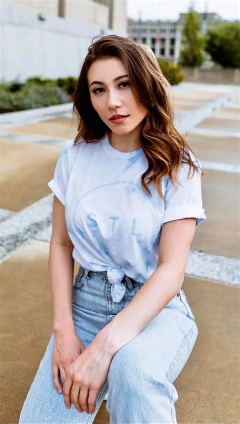 Discover More Like Newsladies Sasha Sander Formerly Of Ksdk And Related Content Scrolller