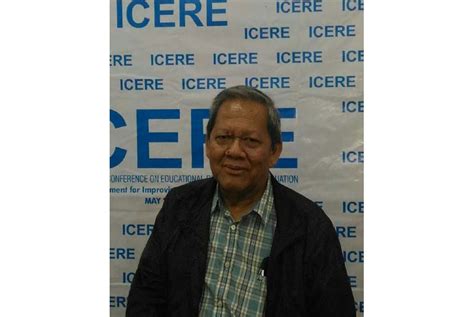 Jahja Umar Raih Sumadi Suryabrata Award Republika Online