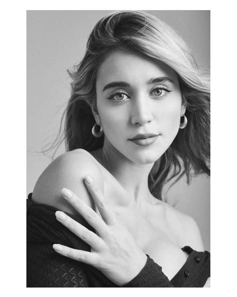 Caylee Cowan At A Photoshoot December 2022 Hawtcelebs
