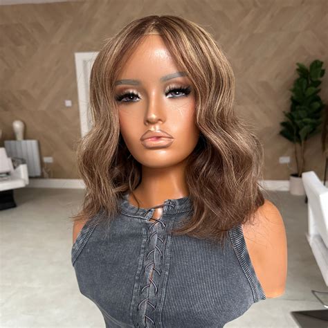 Rochelle Luxe Short Brown Human Hair Wig With Blonde Highlights Read
