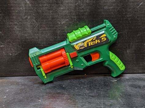 Buzz Bee Air Warriors Tek 5 Blaster Barn