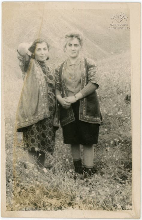 Iverieli ხევსური ქალები