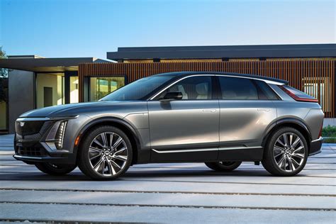 General Motors Patents Visibility Boosting Pillars CarExpert