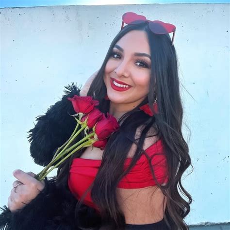 Alicia Torres Alice Threads Say More