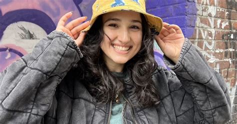 Why Nycs Vegan Bodega Cat Works Out Every Day Vegnews