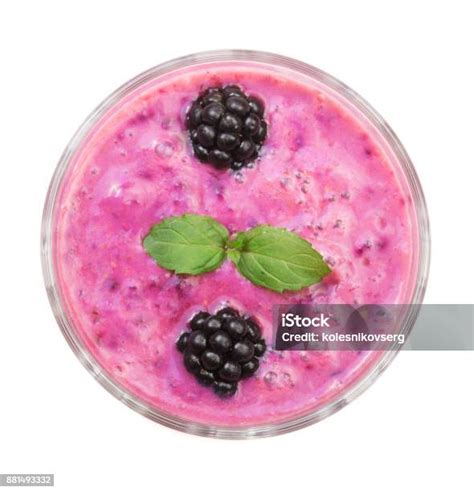 검은 딸기 요구르트 또는 스무디 민트 잎에 고립 된 흰색 배경 최고의 볼 수 있습니다 건강 한 식습관 Nancy Kissel에 대한 스톡 사진 및 기타 이미지 Istock