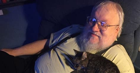 Американські письменники подали до суду на Openai через порушення авторських прав