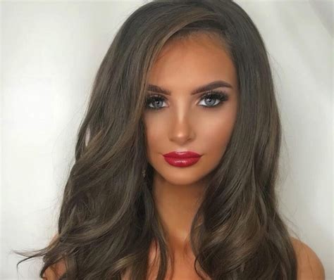 Maddy Cheary The British Gem Of Social Media 🇬🇧💎 Pachn