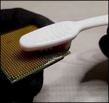 How To Clean Thermal Paste Off CPU Safe Quick Guide 2024