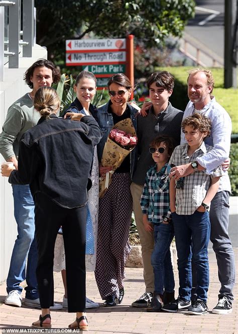 Antonia Kidman takes her family to sister Nicole Kidman's Lavender Bay apartment for Father's ...
