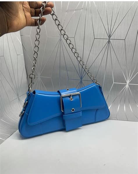 How To Elevate Your Look With Stylish Handbags Confiance News