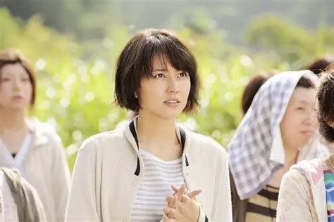 喜欢了15年的日本女优，有的不止胸和腿 知乎