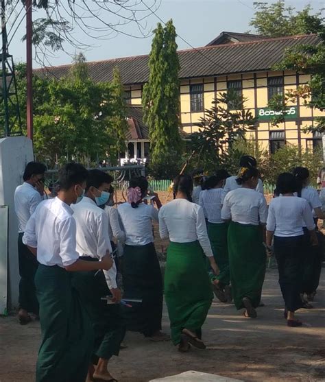 ပေါင်းတည်မြို့နယ်၌ အခြေခံပညာအထက်တန်းအဆင့် တက္ကသိုလ်ဝင်စာမေးပွဲ ဇီဝဗေဒန
