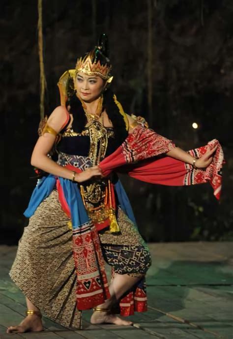 8 Tarian Tradisional Jawa Tengah Yang Populer Wisata Dan Kuliner