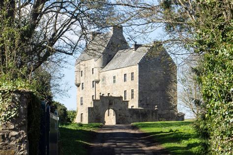 Outlander And Castles Filming Locations Tour From Edinburgh Visitscotland