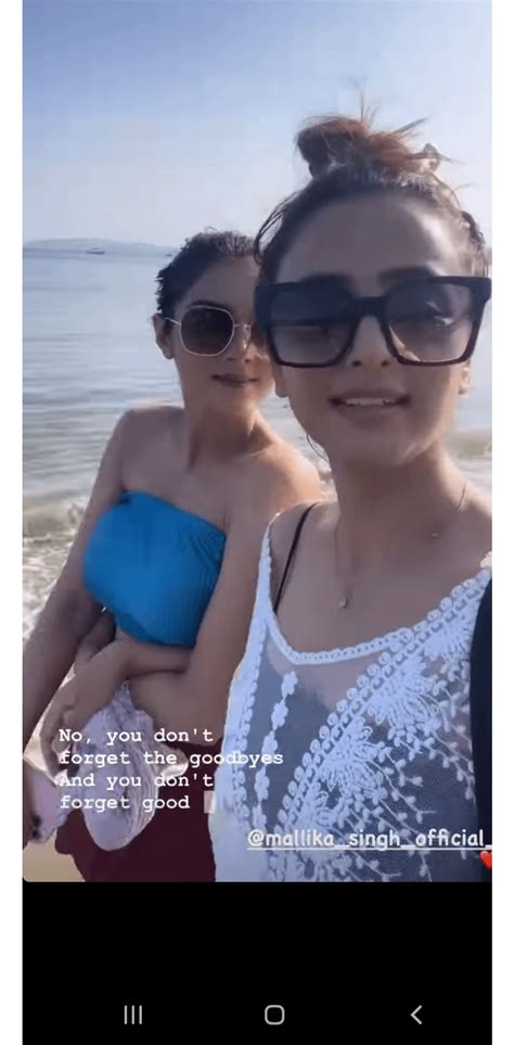 Cutie 💓 R Mallikasinghhot