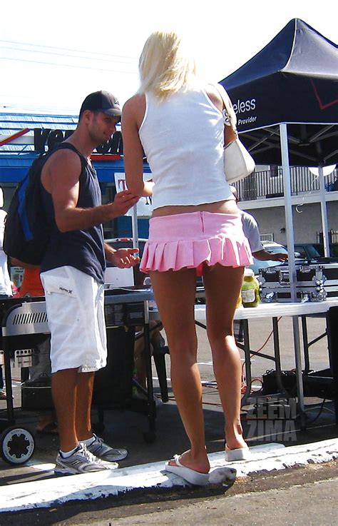 Una Minifalda Diminuta Porn Pictures Xxx Photos Sex Images Pictoa