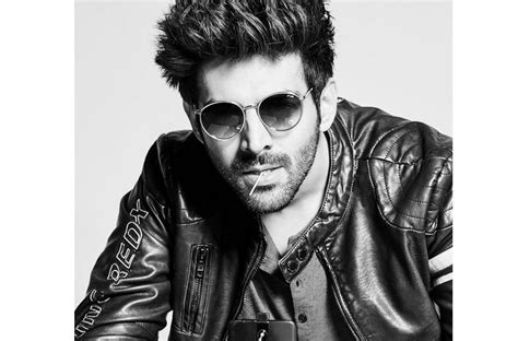 Dostana 2 Row Netizens Back Kartik Aaryan Raise Nepotism Issue