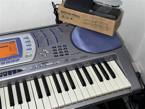 Casio Lk 250it 61 Keys Touch Response Keyboard Piano With Optical Navigation Hobbies And Toys