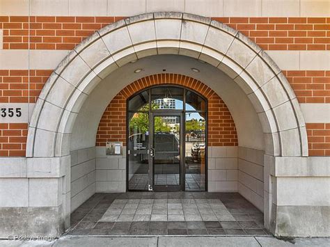1355 W Washington Blvd APT 5D Chicago IL 60607 MLS 11210985 Zillow