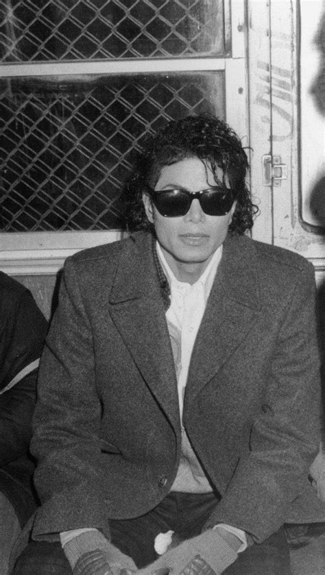 Pin By Lily Y Park On Michael Jackson Michael Jackson Hot Photos Of Michael Jackson Michael