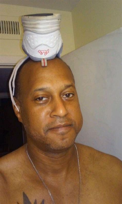 Put Shoe On Head Viper Know Your Meme