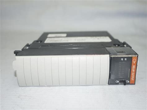 Allen Bradley 1756 Ow16i Ser A Controllogix 16 Pt Digital Relay Module
