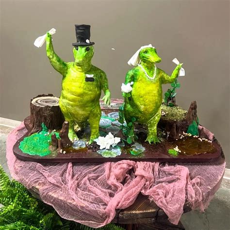 My Wedding Cake Made By The Is It Cake Star Kayla Giddings R