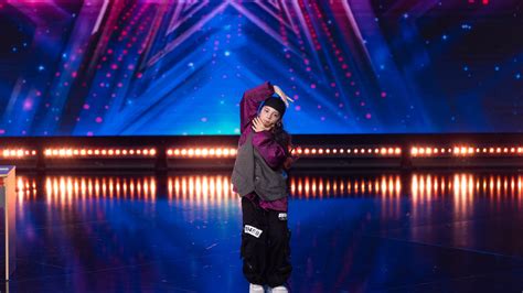 Hip Hop Princeza Supertalenta Sofija Burić Pokazala Plesnoj Sceni Kako Se To Radi