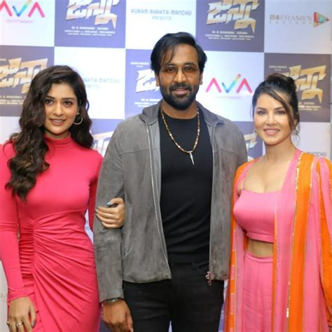 Different Type Memes Viral On Manchu Vishnu Ginna ఓయో రూము కంటే