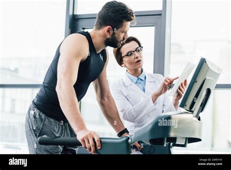 Digital Athlete Analysis Hi Res Stock Photography And Images Alamy