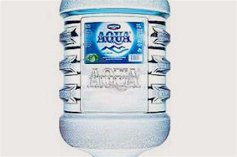 Beredar Galon Aqua Palsu Kenali Ciri Cirinya Sebelum Salah Minum Cewekbanget