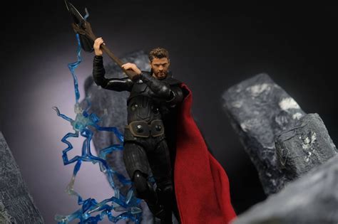 Firestarters Blog Toy Review Sh Figuarts Thor Avengers Infinity War