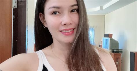 รวมรูปภาพของ นอกสนามสุดว้าว คารีน่า นางฟ้าลูกยางสาวไทยสวยสะกดทุก