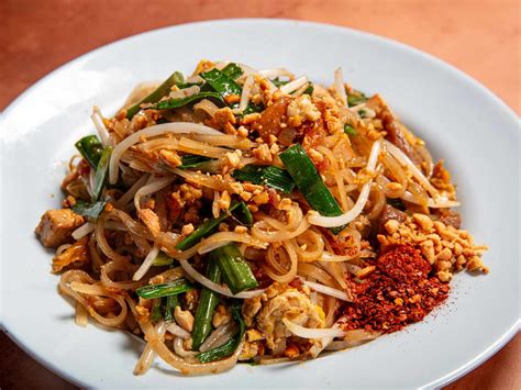 Pad Thai Noodles Package