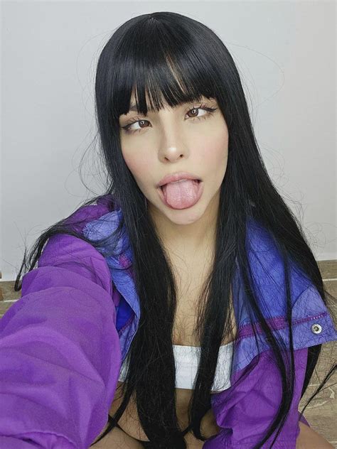 Pretty Face And Ahegao With A Little Bit Of Drool For U Rahegaoirl