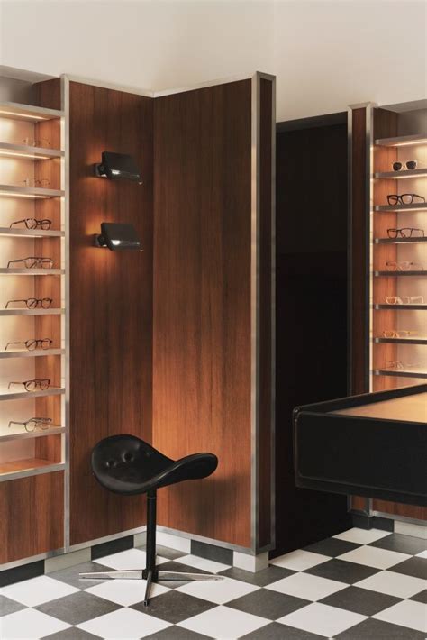 倫敦摩登眼鏡店cubitts！走進復古摩登的設計空間 1960s Interior Unusual Furniture Retail Interior