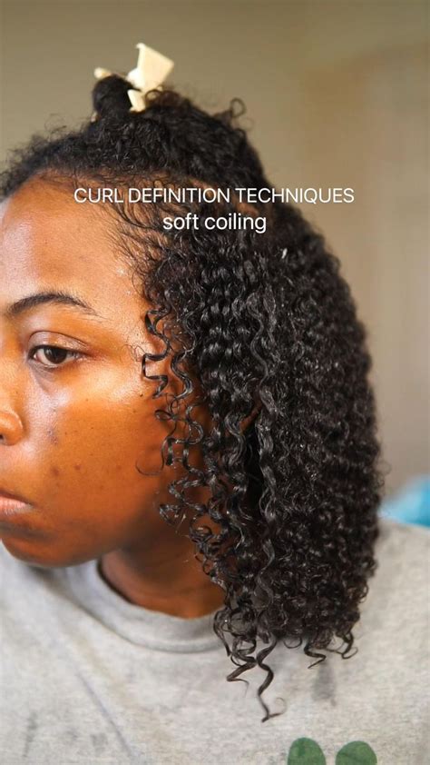 Curl Definition Techniques For Max Definition On Furor Hair Finger