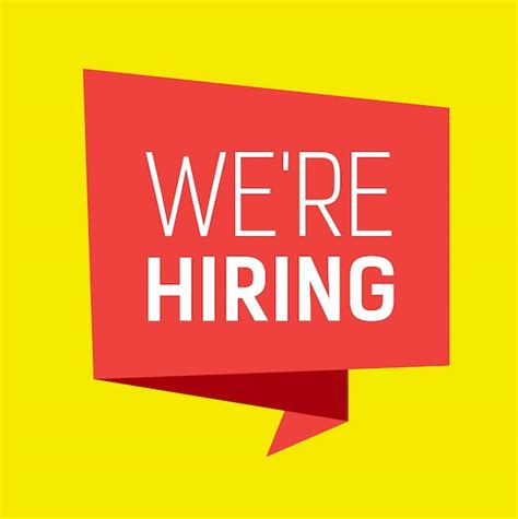 우리는 노란색 배경으로 분홍색 종이 접기 연설 거품에 글자를 고용하고 있습니다 프리미엄 벡터