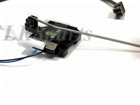 Land Rover Lr3 05 09 Fuel Tank Front Sender Unit Wgi500060 New Ebay
